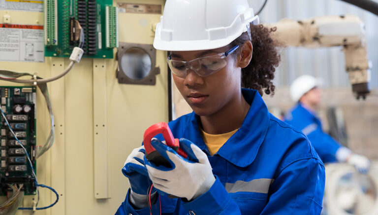 What Can You Do with an Electrical Engineering Tech Degree? What Can You Do with an Electrical Engineering Tech Degree?